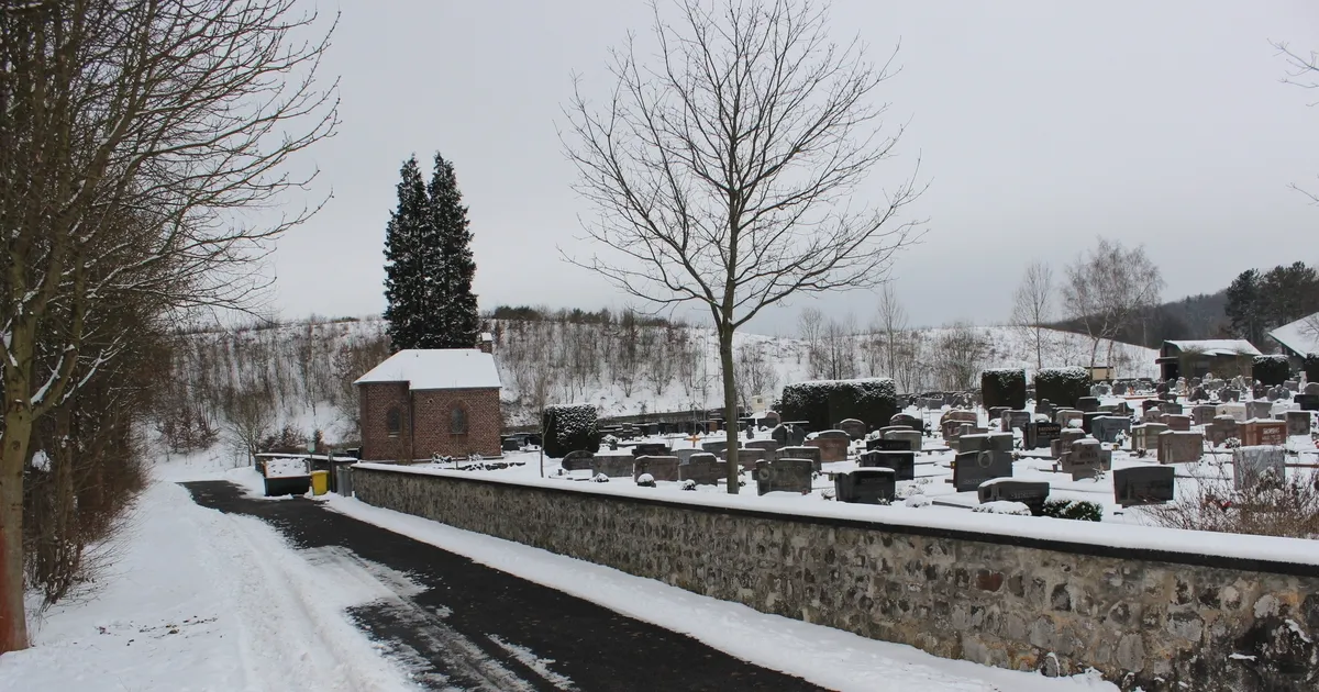 Wachsleichen: Weg steht Friedhofsplanung im Weg - Westerwälder Zeitung ...