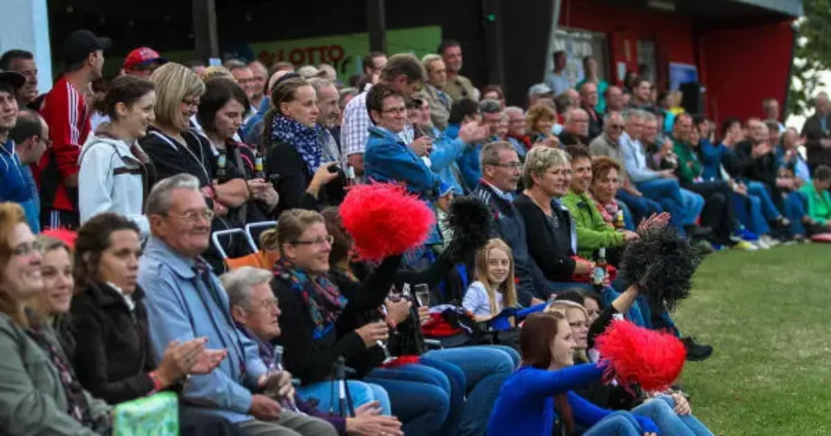 Lotto-Elf: 750 Fans sehen in Beuren viele Stars und noch mehr Tore ...