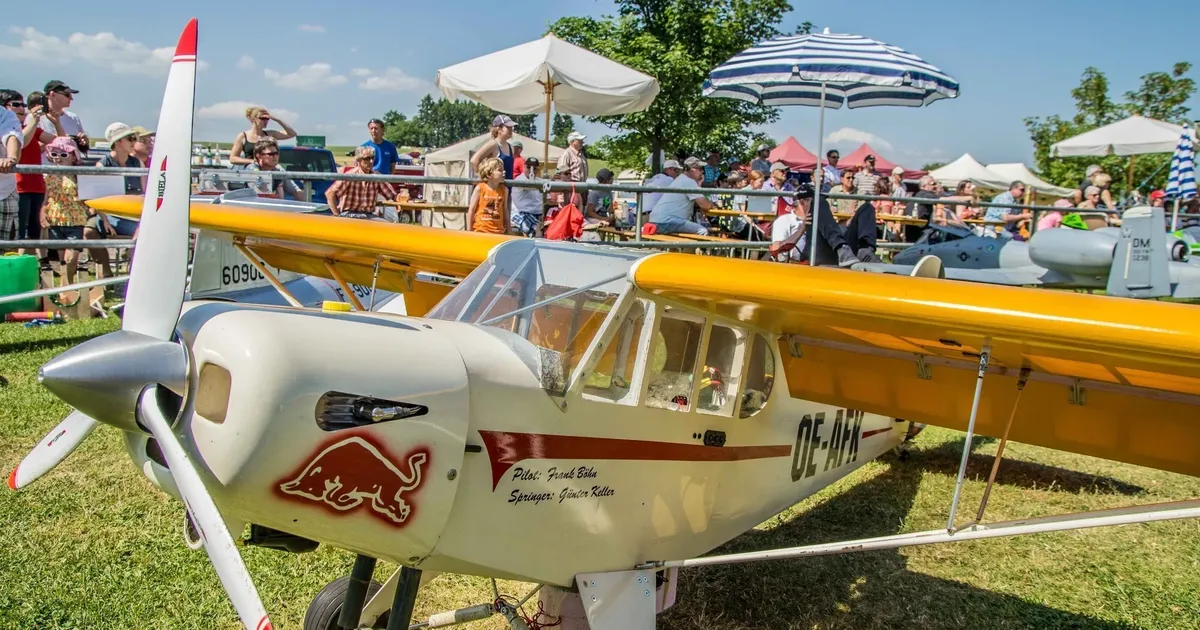 Bildergalerie : MSC Condor: Spektakuläre Flugshow begeistert - Nahe ...