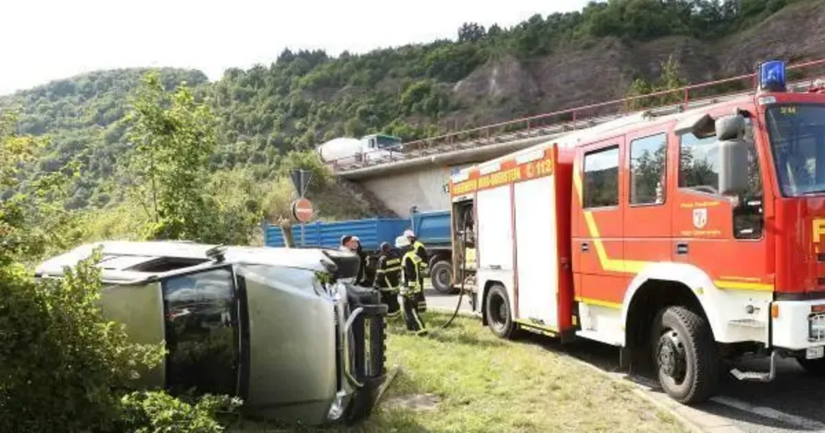 Unfall im Kreisel endet glimpflich - Nahe-Zeitung - Rhein-Zeitung