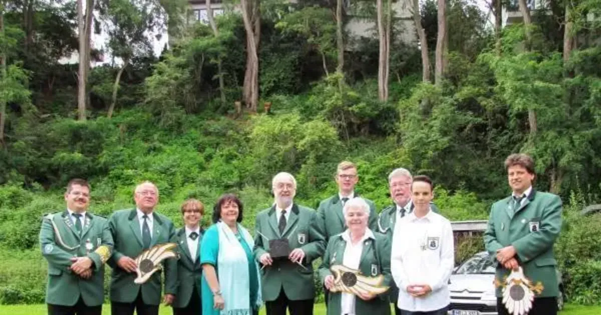 Hobbyschießturnier: Robert Franzen regiert Irlichs Schützen - Kreis ...