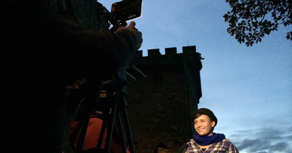 Sie ist die Burgenbloggerin auf Burg Sooneck: So reagierte Jessica ...