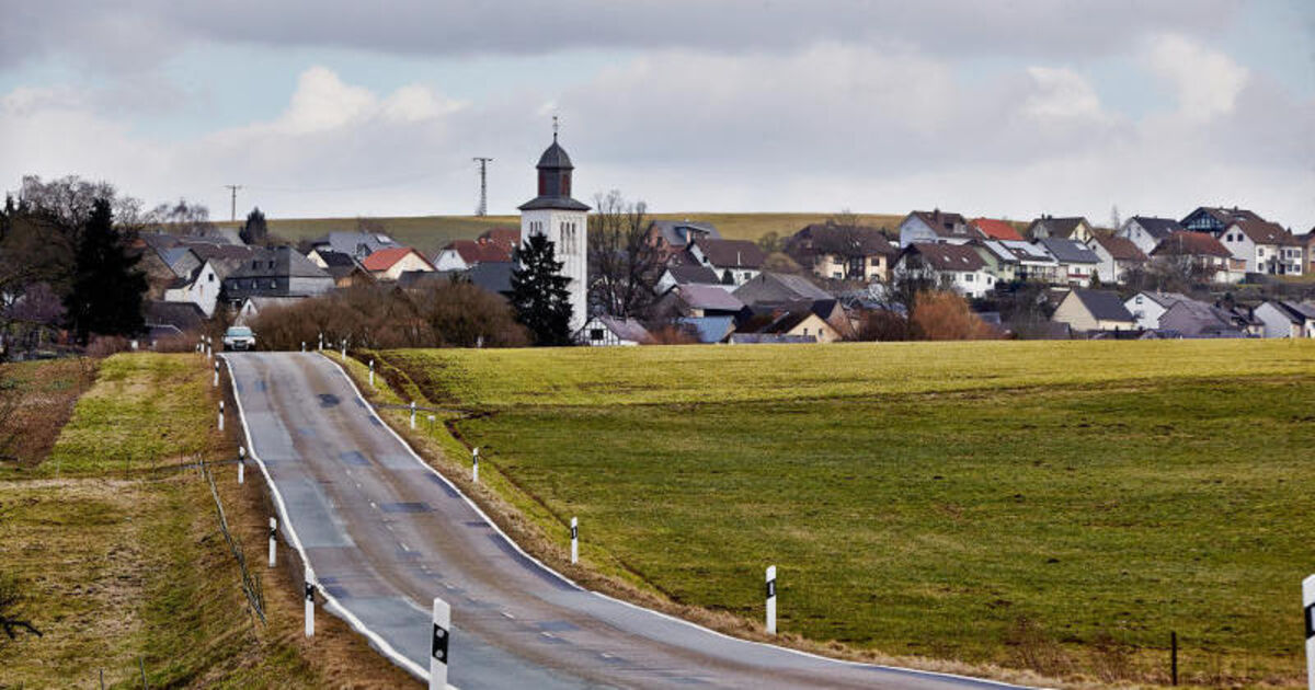 Sterben die Dörfer? Ganze Regionen ächzen unter der Landflucht ...