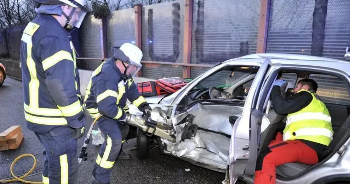 Mülheim-Kärlich: 57-jährige Frau wird bei Unfall schwer verletzt - Koblenz & Region - Rhein-Zeitung