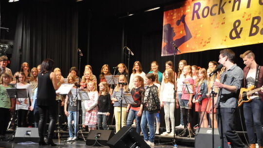 Nachwuchssänger liefern in Plaidt begeisternde Premiere ab - Andernach ...