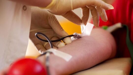 17 Prozent hinter dem Bedarf: Dringend Blutspender gesucht - Oeffentlicher Anzeiger - Rhein-Zeitung