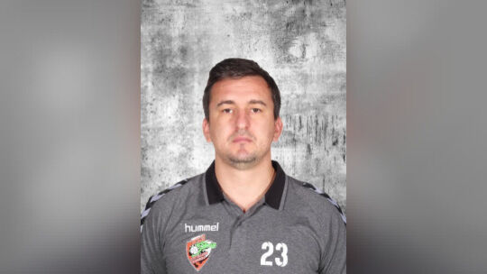 Mirza Cehajic: Der Trainer ist immer schuld - Archiv - Rhein-Zeitung