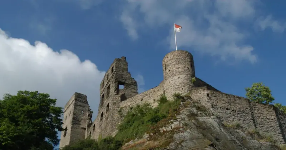 Burg Sponheim: Das Wahrzeichen von Kastellaun - Startseite - Rhein-Zeitung