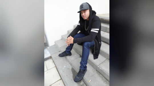 Jesse Kolb tritt bei "The Voice of Germany" an: Künstler wurde durch ...