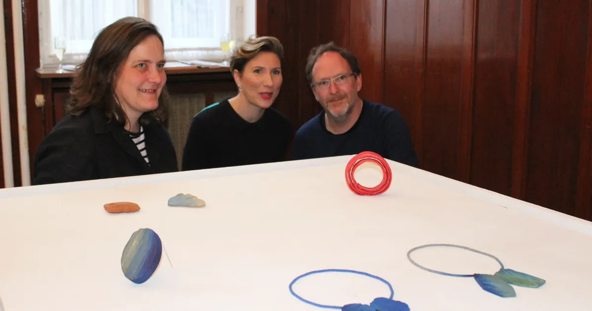 Bengel Flora Vagi und Castell Hansen stellen aus: Ausstellung ...