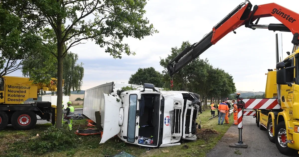Unfall auf der A48 zwischen Polch und Ochtendung - Startseite - Rhein ...