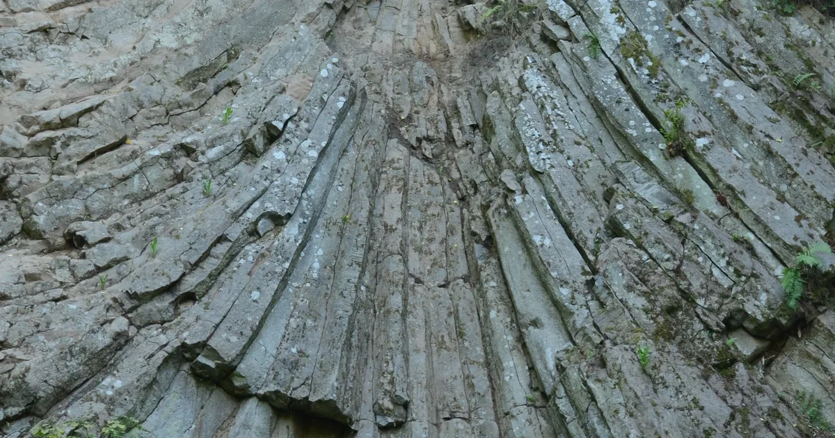 4. Der Vulkan, dessen Schlot man noch sieht: Kranstein - Westerwälder ...