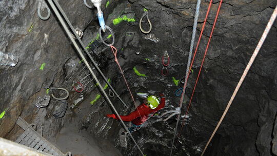 Besucher können die Grube Bendisberg bald senkrecht erkunden – Eine ...