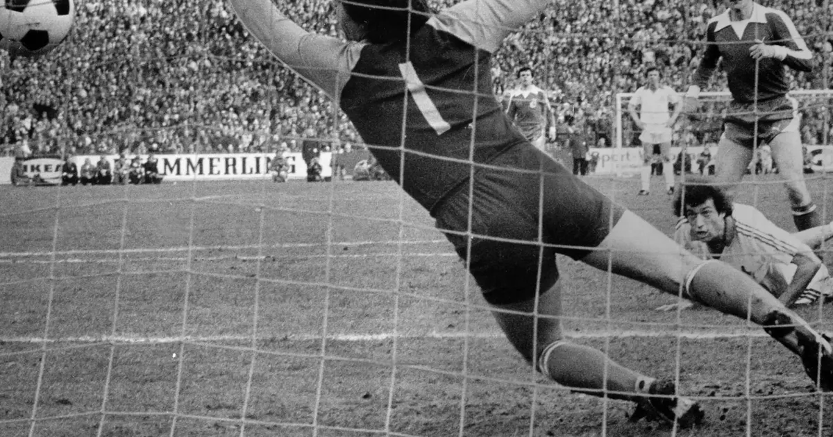 DFB-Pokal: Bernd Cullmann, Michael Dusek und Markus Schupp erzählen ...