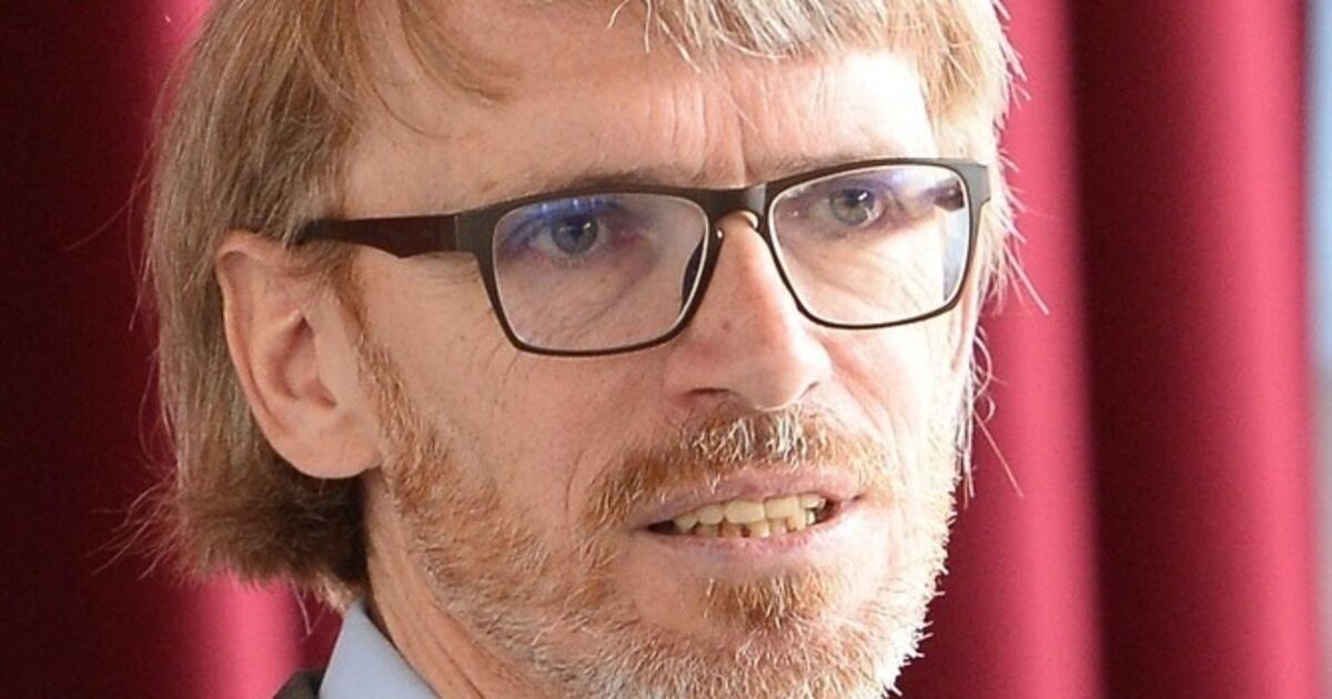 Fußball-Kreistag: Bis auf den ausgeschiedenen Helmut Lorch wird die ...