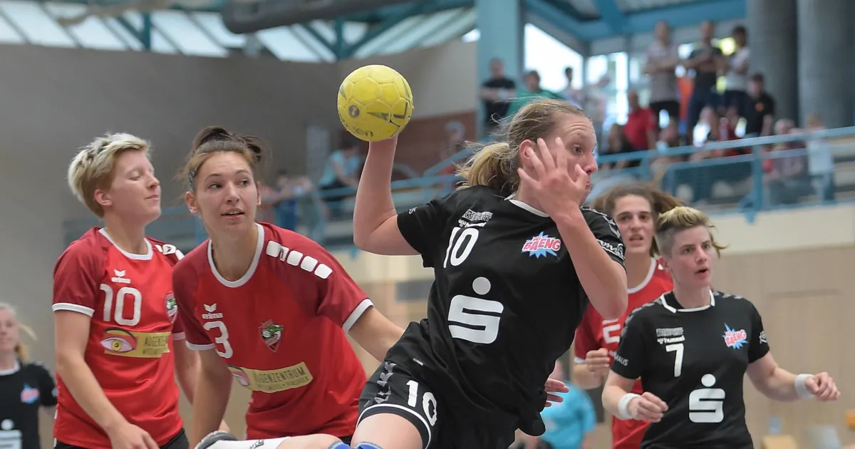 Melanie Knapp: Sind immer nur hinterhergerannt – Handballerinnen der SG ...