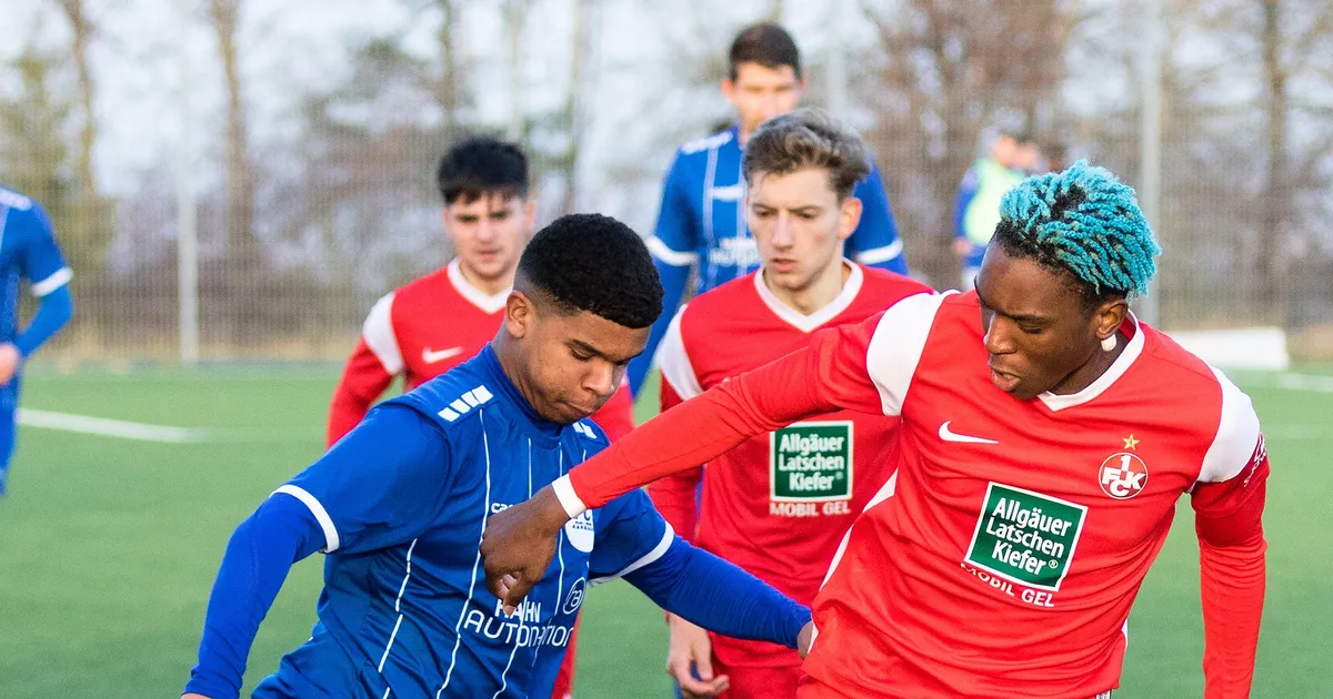 Fußball: Transfer des 17-jährigen Offensiv-Talents des Oberligisten FC ...