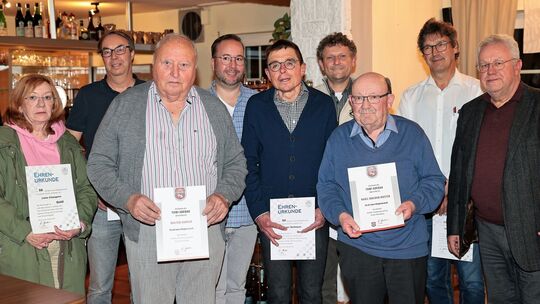 Der größte Verein im Kreis Ahrweiler hat die Zwangspause überstanden - Viele Mitglieder geehrt ...