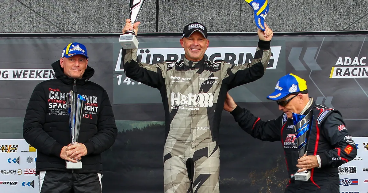 Uwe Alzen zieht seine Kreise: Betzdorfer feiert auf dem Nürburgring ...