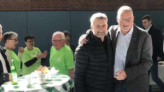 150 Personen gaben Thomas Forsch die Ehre - Der frühere Vorsitzende der ...