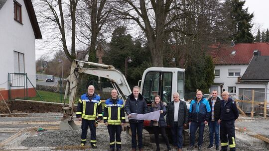 Bauarbeiten für das Gerätehaus haben begonnen: Alles klar für das ...
