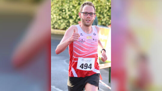 Leichtathletik: van Riesen siegt beim Brinkenlauf: Wolf und Schütz ...