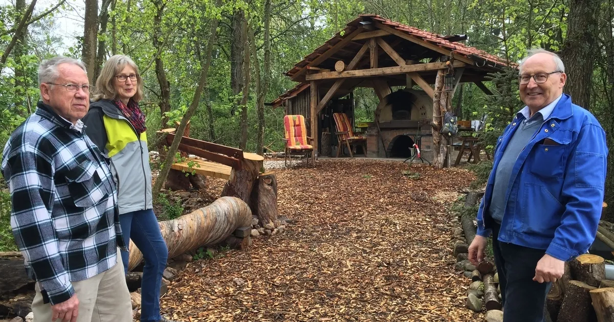 Ehepaar legt Rastplatz in der Natur mit Backes an: Sponheim hat jetzt ...