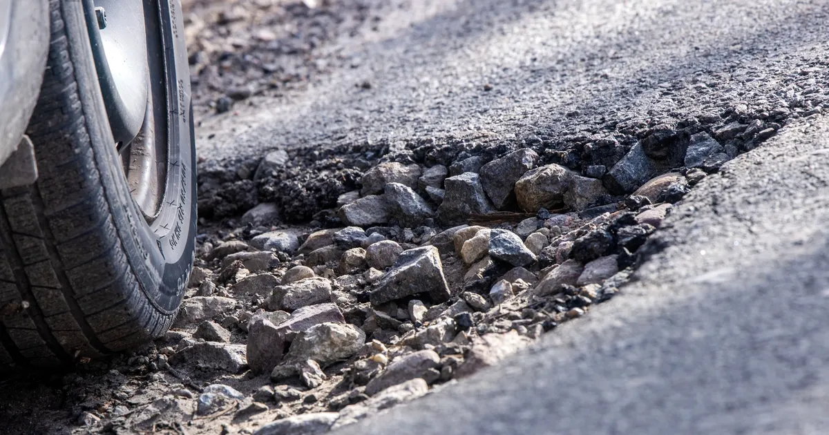 Altbürgermeister Edmund Schaaf erklärt die Sache mit den ...