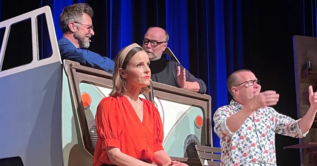 Düsseldorfer Kommödchen begeistert vor ausverkauftem Haus in der ...