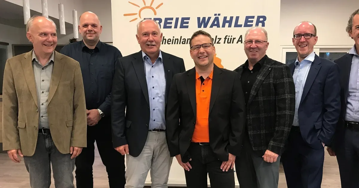 Freie Wähler nominieren auf ihrem Kreisparteitag Rouven Hebel (49) aus Berschweiler bei ...