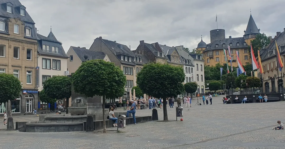 Mayener Marktbrunnen soll noch in diesem Jahr wieder dichthalten ...