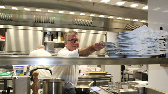 Ein Herz für Sanct Peter: Stefan Krupp kocht in der Weinkirche in ...