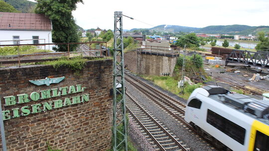 Bauarbeiten am Güterbahnhof in Brohl: Bahn macht "Rückkehr" der ...