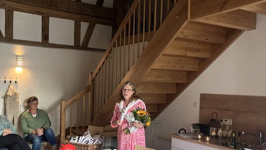 Autorin Doris Manroth stellt ihr erstes Werk vor: Kurzweilige Lesung in ...