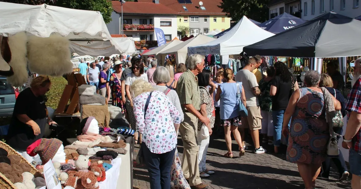 Schattenplätze waren heiß begehrt: Mehr als 10.000 Besucher in ...
