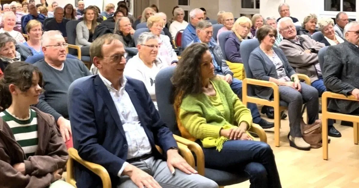 SWR-Moderator begeistert Kirner Publikum: Martin Seidler zitiert Erich ...