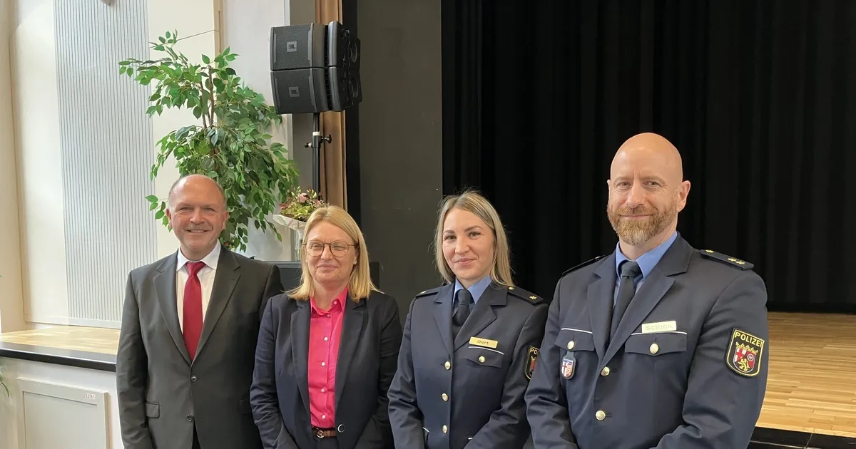 Neue Leiterin der Polizeiinspektion Idar-Oberstein: Kimberly Short ...