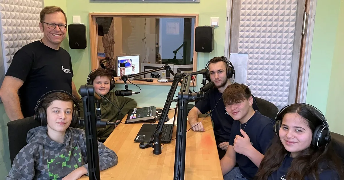 Technik-AG der Cochemer Realschule macht seit 20 Jahren Radio - Jetzt ...