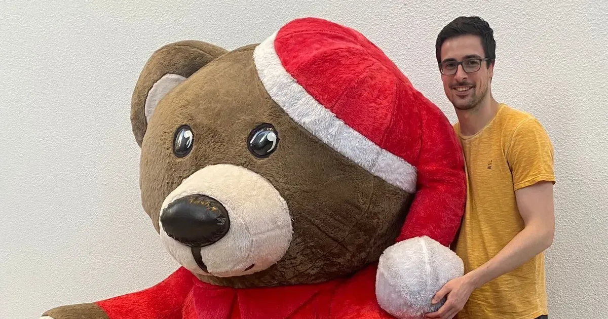 Sven Stoffel, Ex-Trainer des Fußball-Bezirksligisten SG Liebshausen, ist Lehrer in São Paulo und ...