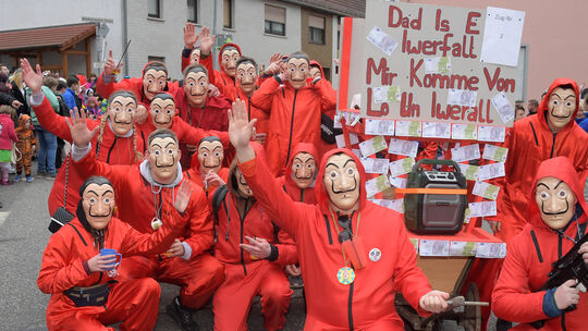 Rund 200 Teilnehmer wollen am Sonntag für närrische Stimmung sorgen ...