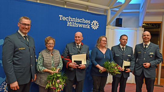 Für Verdienste in Ortsgruppe Simmern: THW verleiht Ehrenzeichen an ...