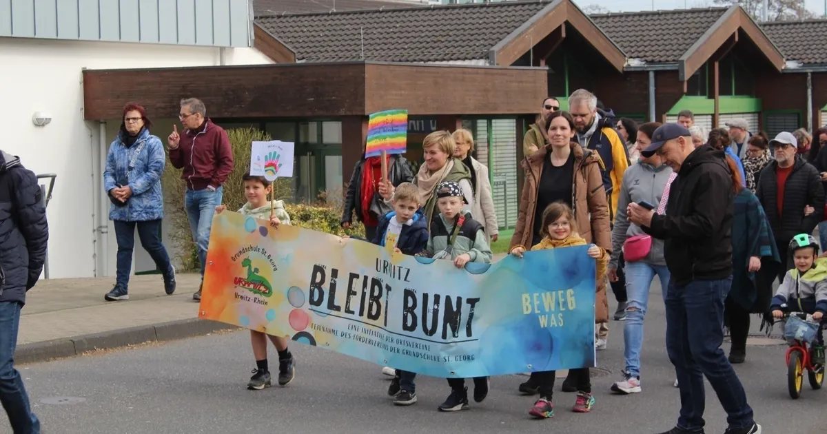 Demonstration in Urmitz: Für Toleranz und Vielfalt auf die Straße ...