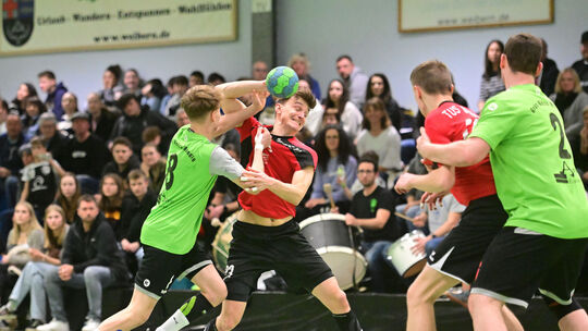 Handball-Verbandsliga: Für die Feier ist alles angerichtet - Ob der TuS ...
