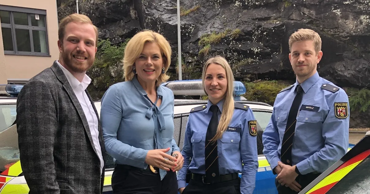 Antrittsbesuch Julia Klöckners bei der neuen Polizeichefin in Idar ...