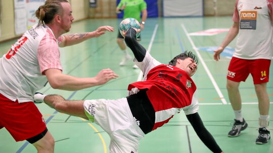 Handball-Oberliga: HSG feiert beim 39:16 gegen den Absteiger den ...