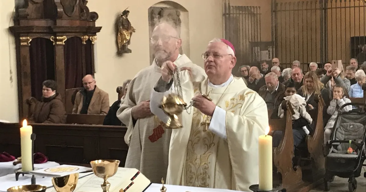 Gründung vor 900 Jahren mit einem Festhochamt gefeiert: Vor 900 Jahren ...