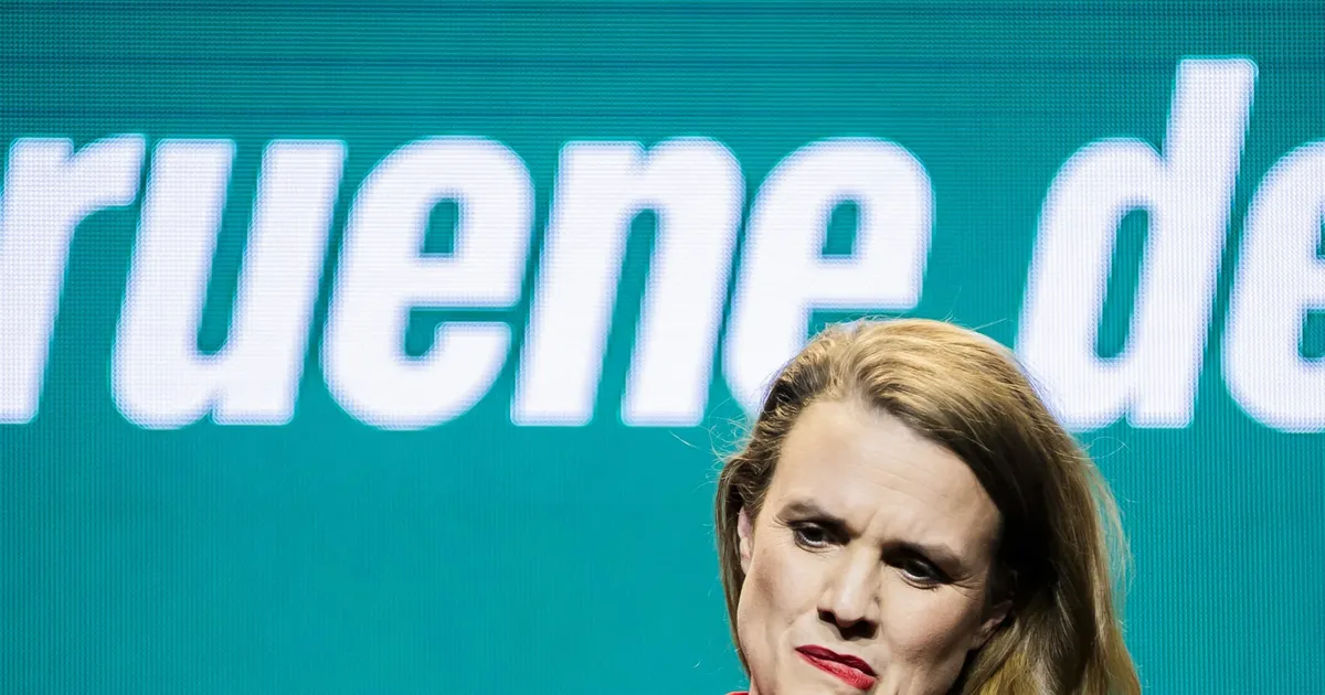 Lange Mienen bei den Grünen, Freudentränen bei der FDP - Deutschland ...