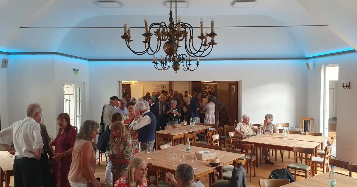 Viele Aha-Effekte im neuen Christoffel-Saal : Zehn Jahre gingen ins Land: Die gute Stube Edigers ...