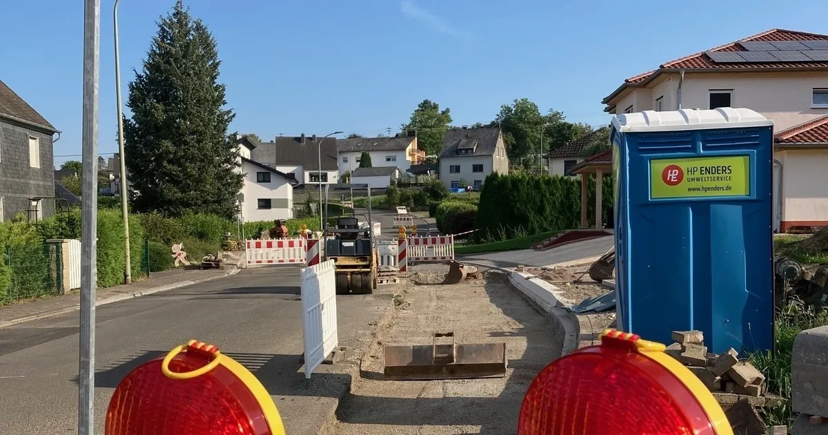 Erneuerung endet in der ersten Septemberwoche - Zeitweise liefen in der ...
