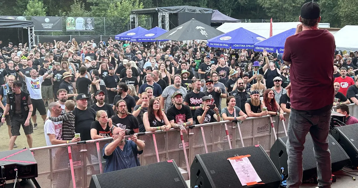 4000 Besucher feiern das 18. Pell-Mell-Festival: 4000 Besucher feiern ...